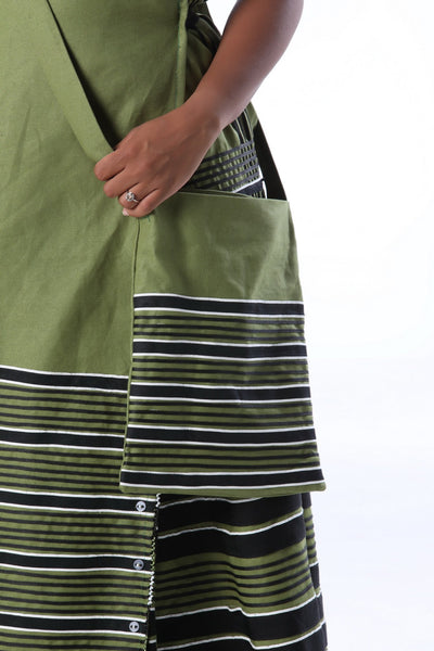 Full Xhosa uMbhaco set of clothing, with skirt and blanket shawl – The ...